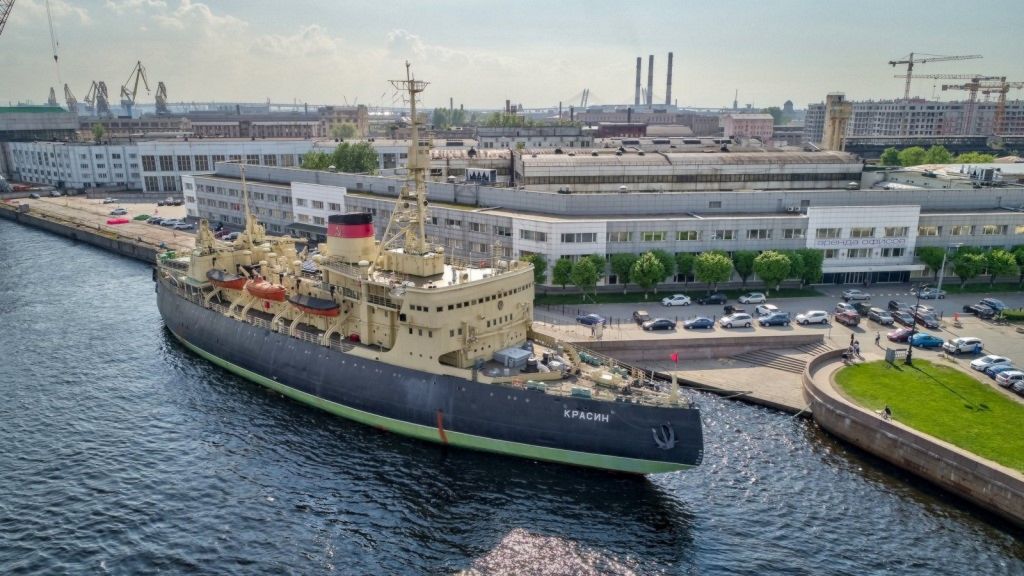 The icebreaker "Krasin" — StPetersburg — Guide For You Tours